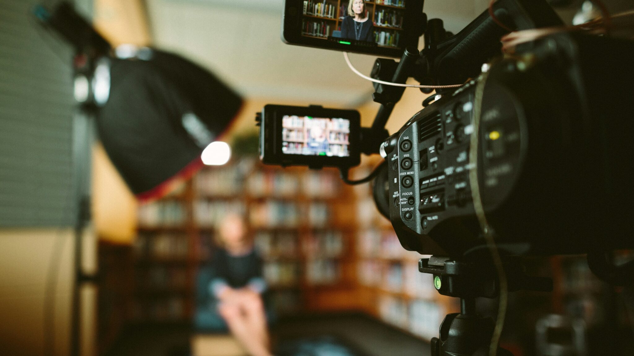 As Journalists Are in the Crosshairs, What Do People Know About Who ...